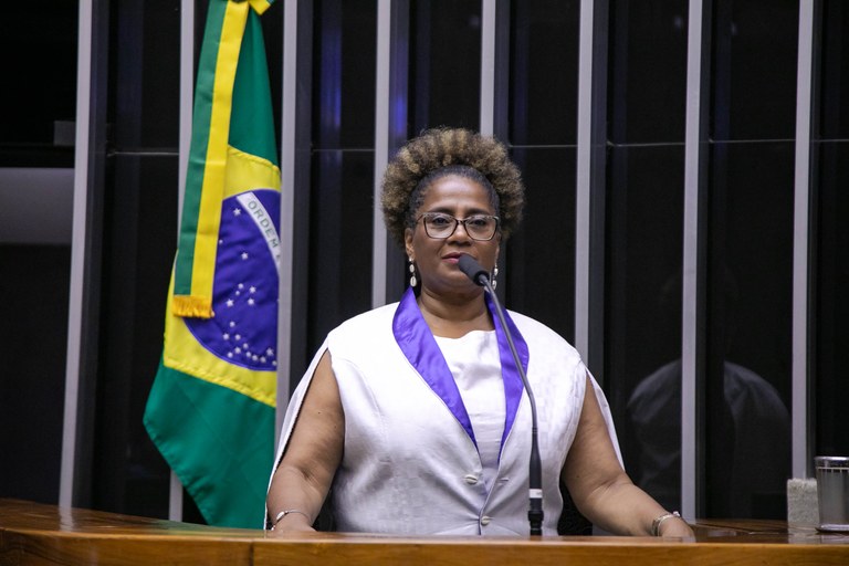 REGINETE BISPO — Portal da Câmara dos Deputados